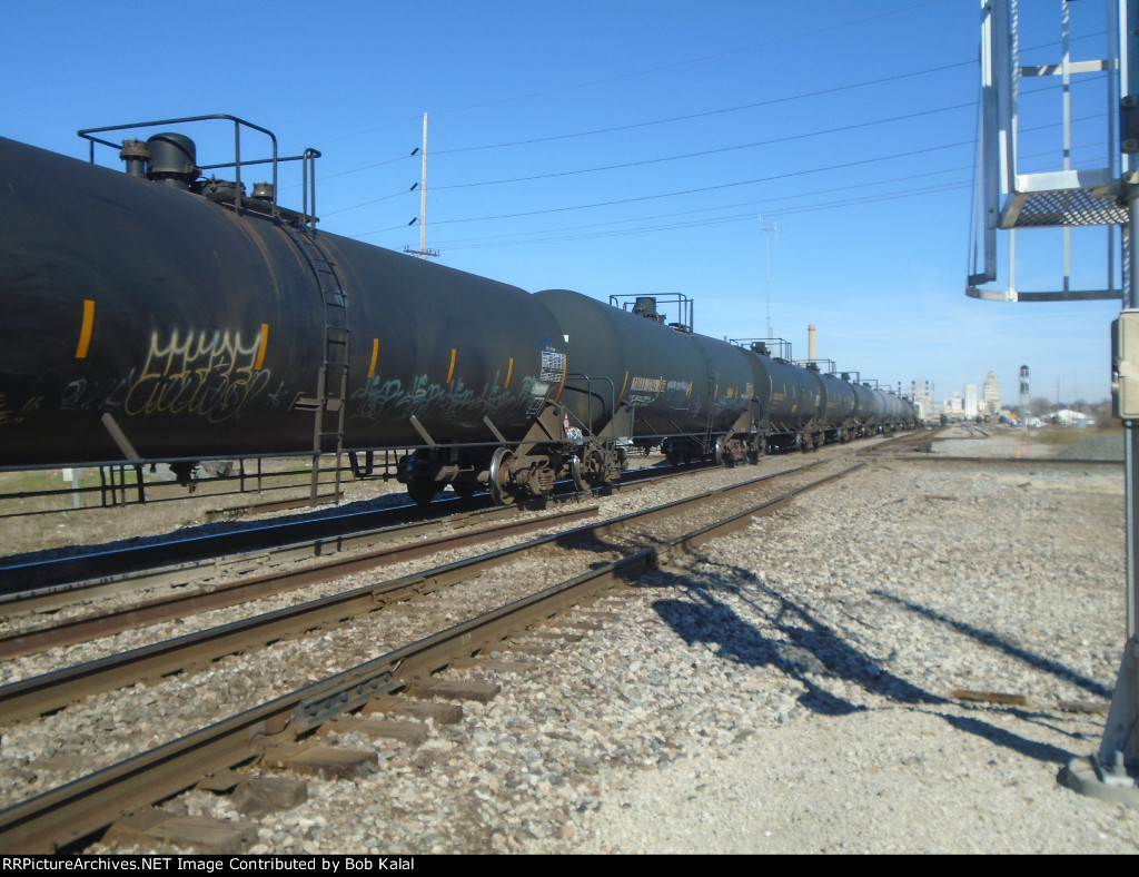 BN 7096 NS 2802 Heading West